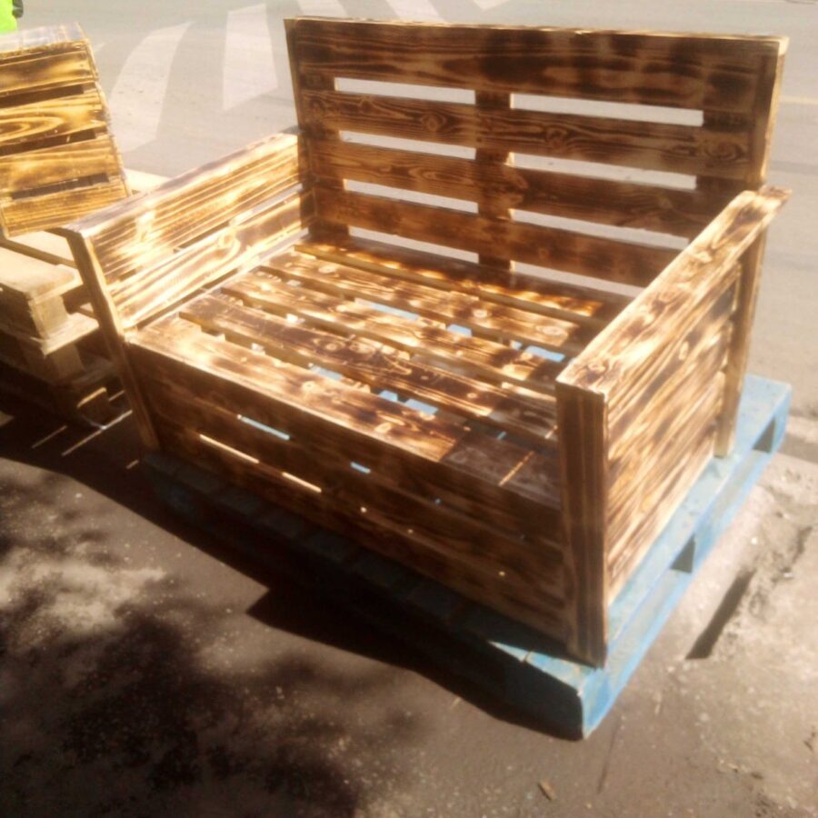 2 Seater Pallet Seat - Pallets Kenya Elegance and Style